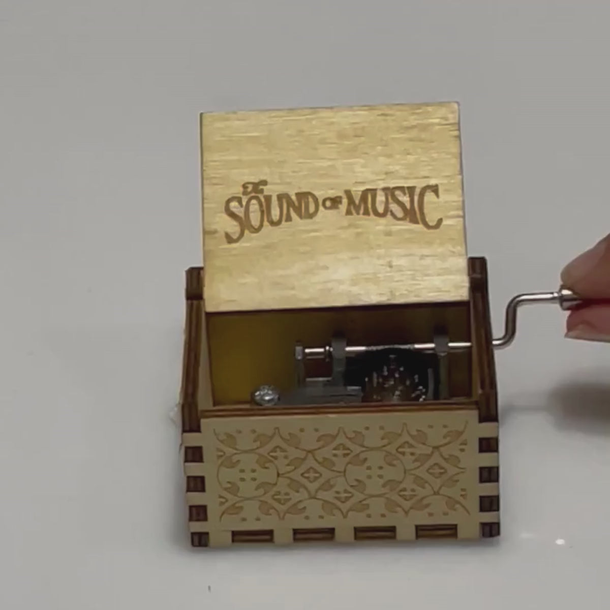Wonder Tribe Wooden Hand Cranked Music Box - Sound Of Music